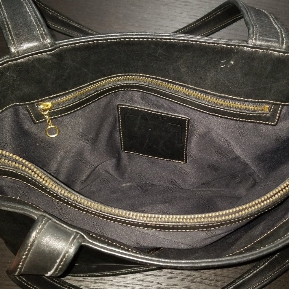 Coach Classic Leather Bleeker Tote 9302 - Gem